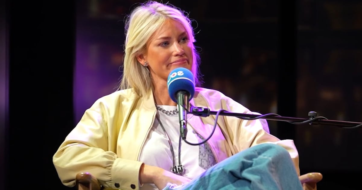 ‘Real Housewife’ Amy De Winter openhartig over voorzichtige kriebels ...