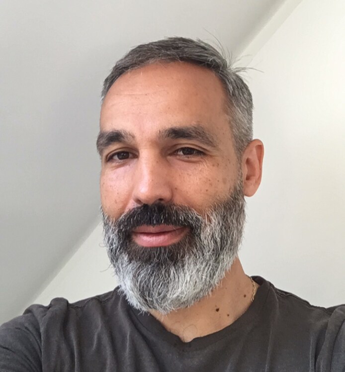 Het modemoment waar mensen nog jaren over zullen spreken: topless Bella ...