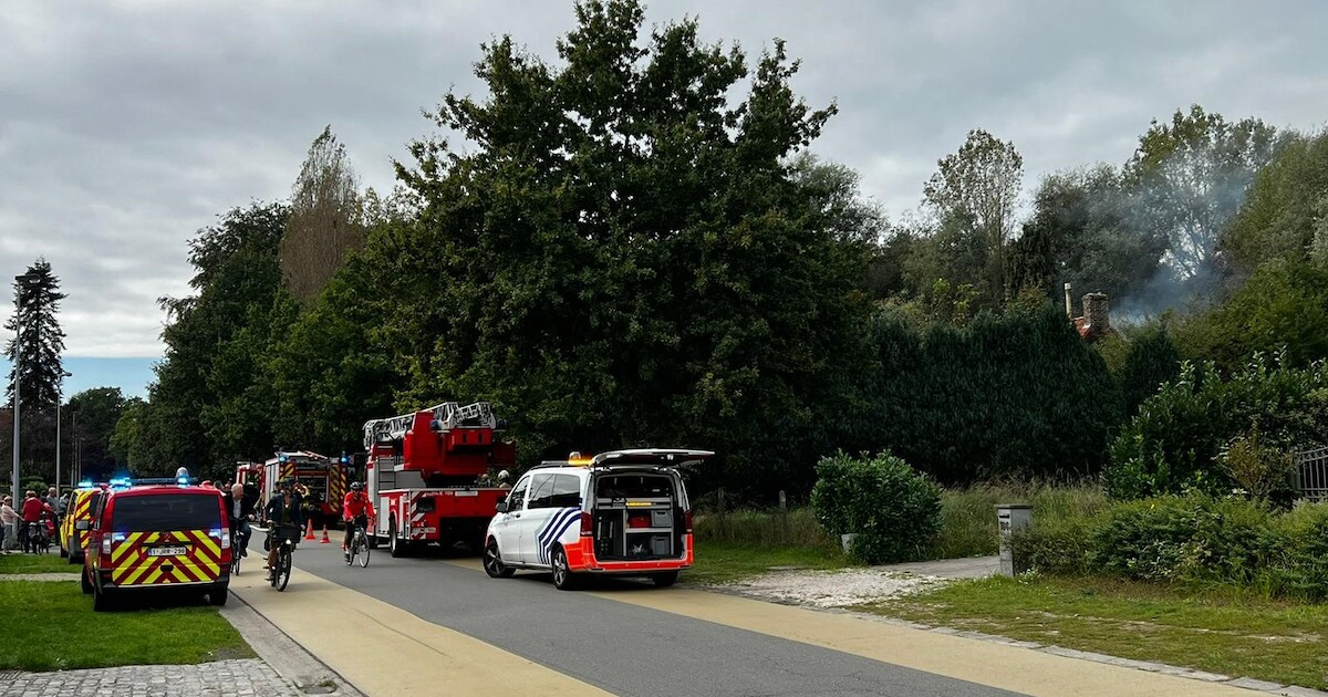 Brand breekt uit in loods in Sint-Andries | Regio | HLN.be