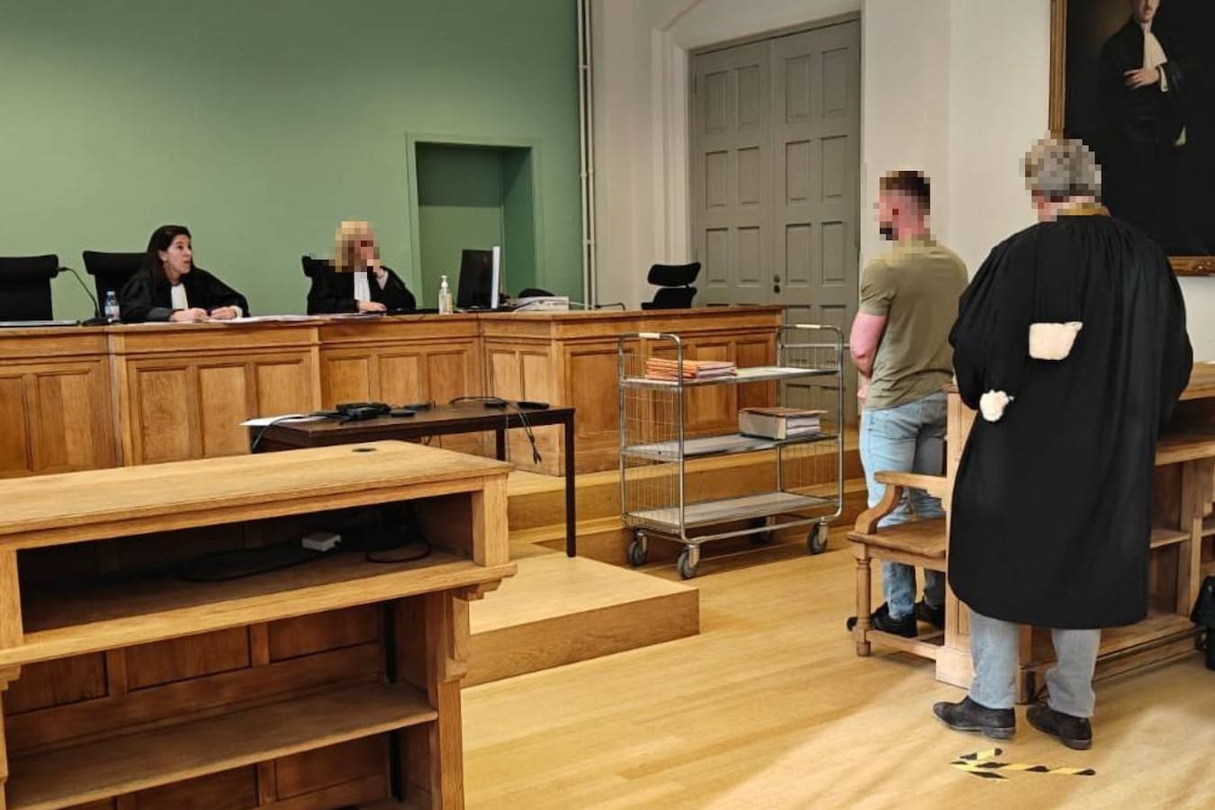 Dertiger doodt hond voor ogen van stiefzoon (16), rechter geschokt: “Er ...