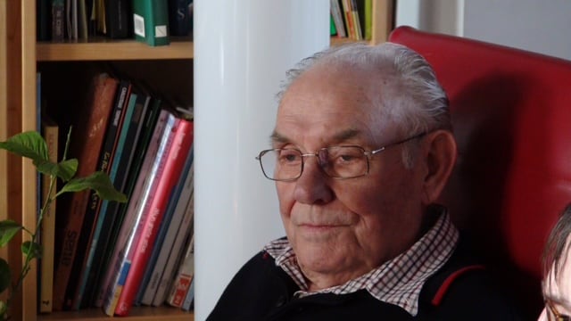 “Een urne opgraven, hoe moeilijk kan dat zijn?”: Michael wil ouders ...