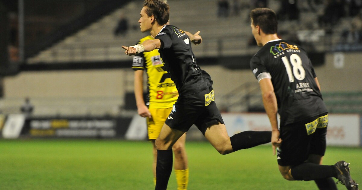 Mitch Dekuyper heeft met Eendracht Aalst op Racing Harelbeke ...