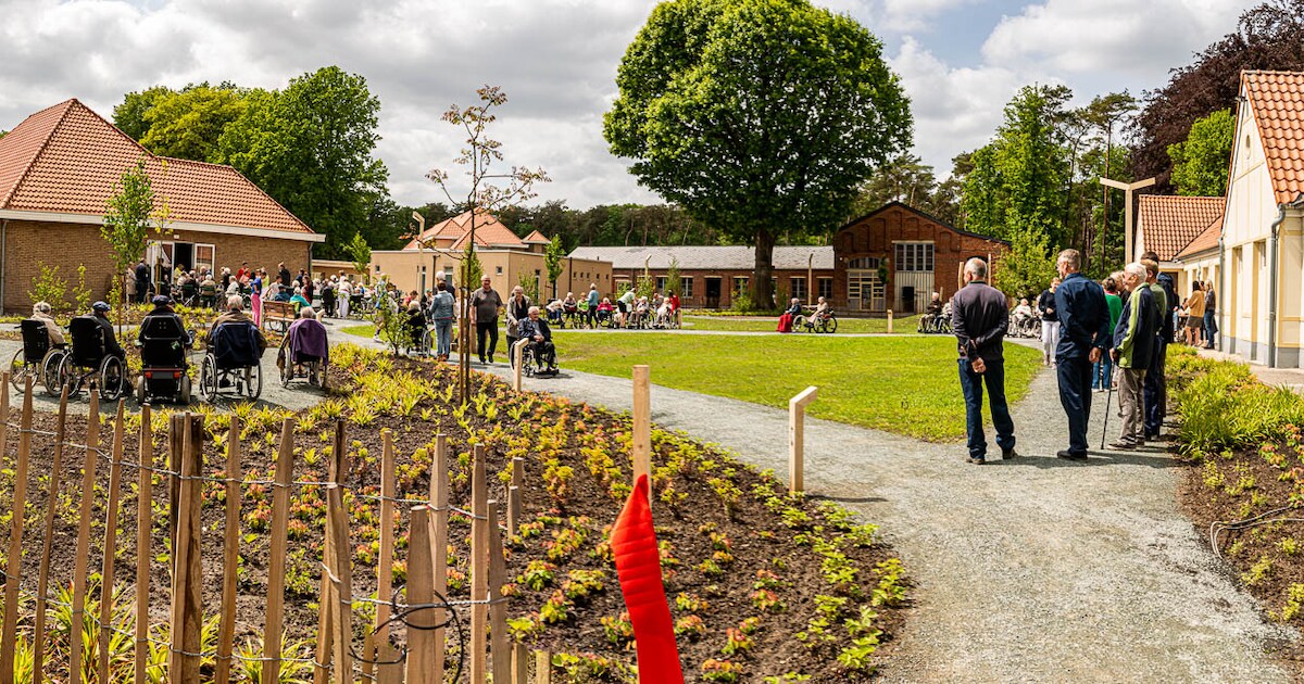 De Dennen opent dwaaltuin: “Personen met dementie kunnen hier in alle ...