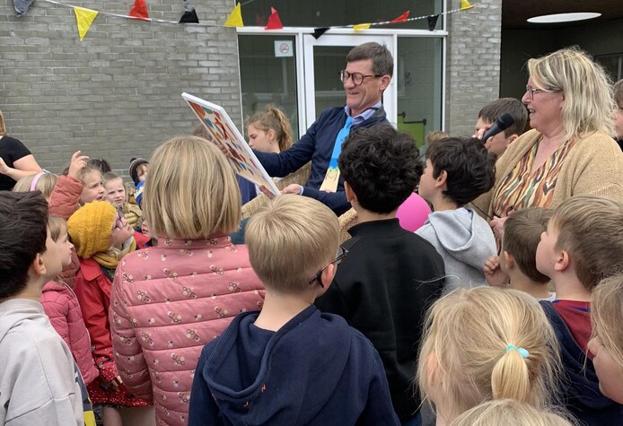 Gepensioneerde meester Dirk heeft nu meer tijd voor zijn passie: de ...