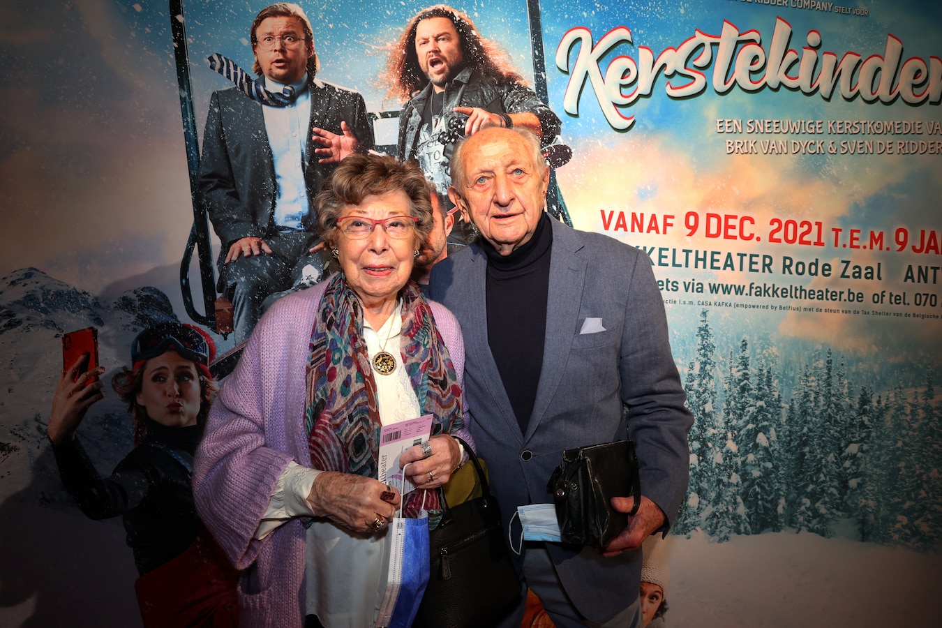 IN BEELD. Peter en Hanne uit Familie flirten op de planken in ...