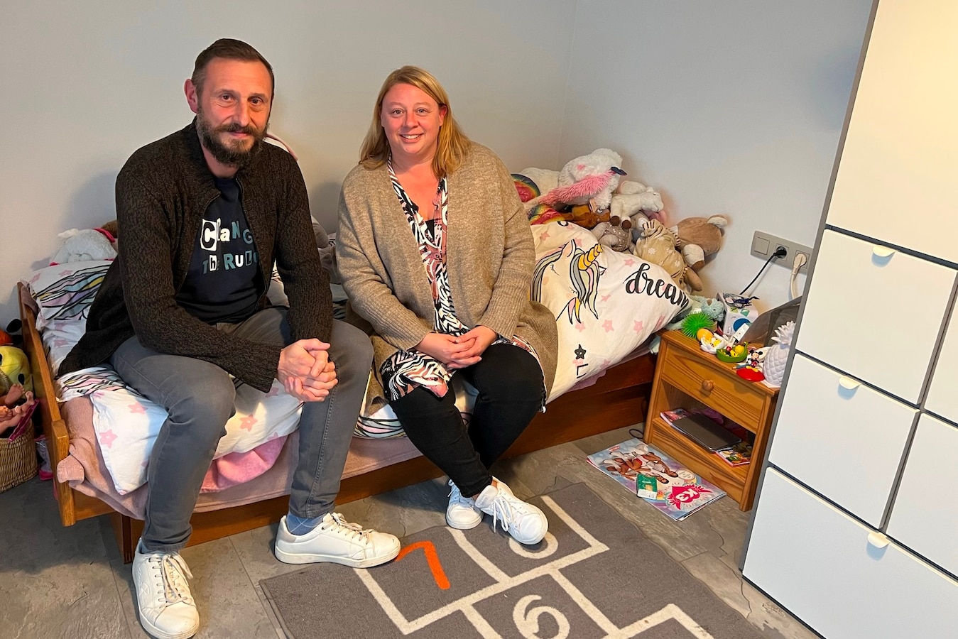 Els (44) en Mario (48) openen eerste gezinshuis en halen zo drie ...