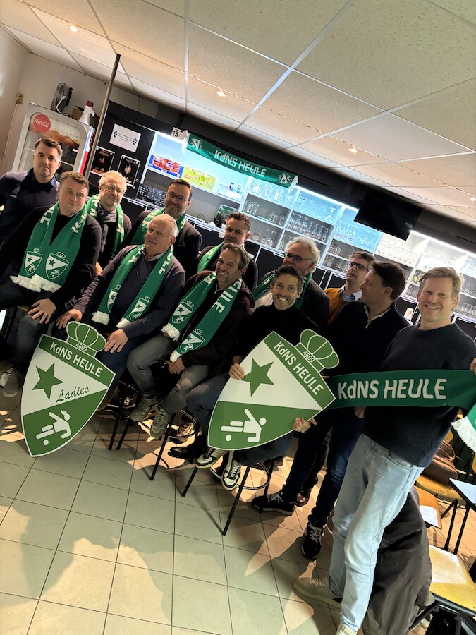 Voetbalpapa’s redden grootste jeugdvoetbalclub van Kortrijk: “We doen ...
