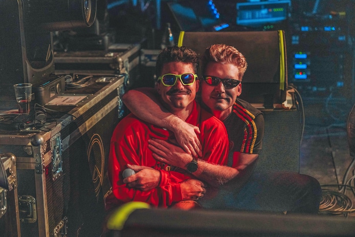 Average Rob en Omdat Het Kan, de mannen achter ‘On met la patate ...