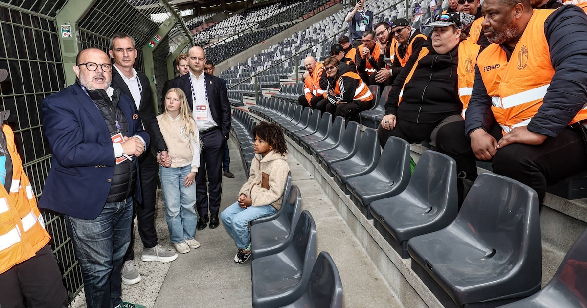 Minister Quintin (MR) wil voetbalclubs en festivals laten betalen voor ...