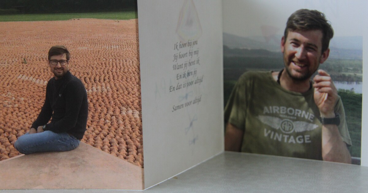 Afscheid van Kevin (38), slachtoffer van ontplofte obus, met claxon ...