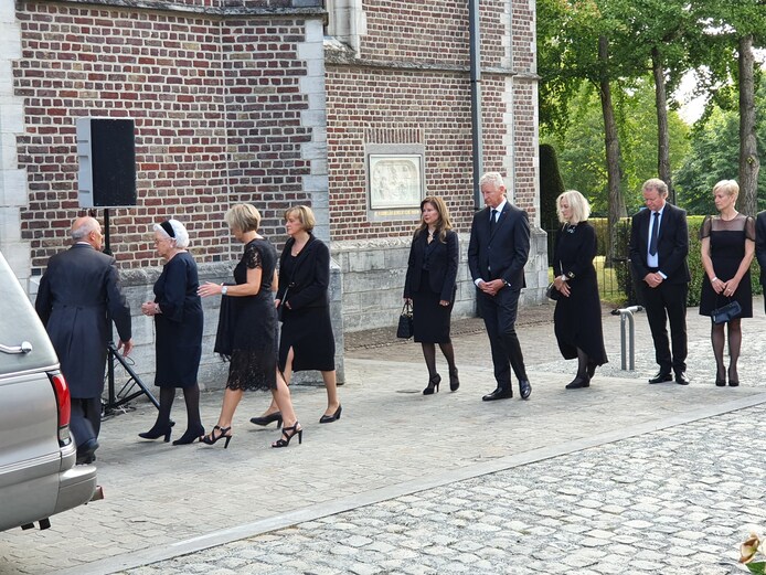 Aalter neemt massaal afscheid van ereburgemeester Jan De Crem (94): “Pappie, je hebt gestreden ...
