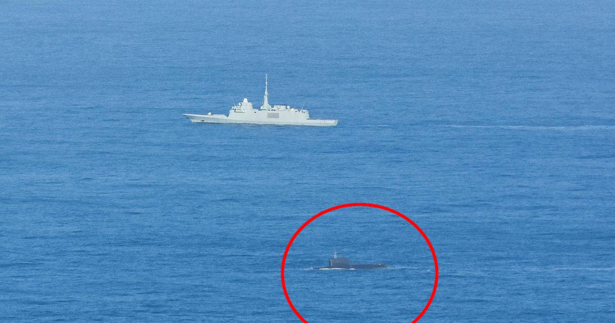 Russische onderzeeër “hinkt” wel degelijk naar huis, hoont NAVO-baas ...