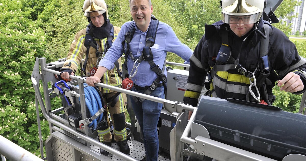 OCMW-voorzitter gered bij rampoefening | Antwerpen | HLN.be