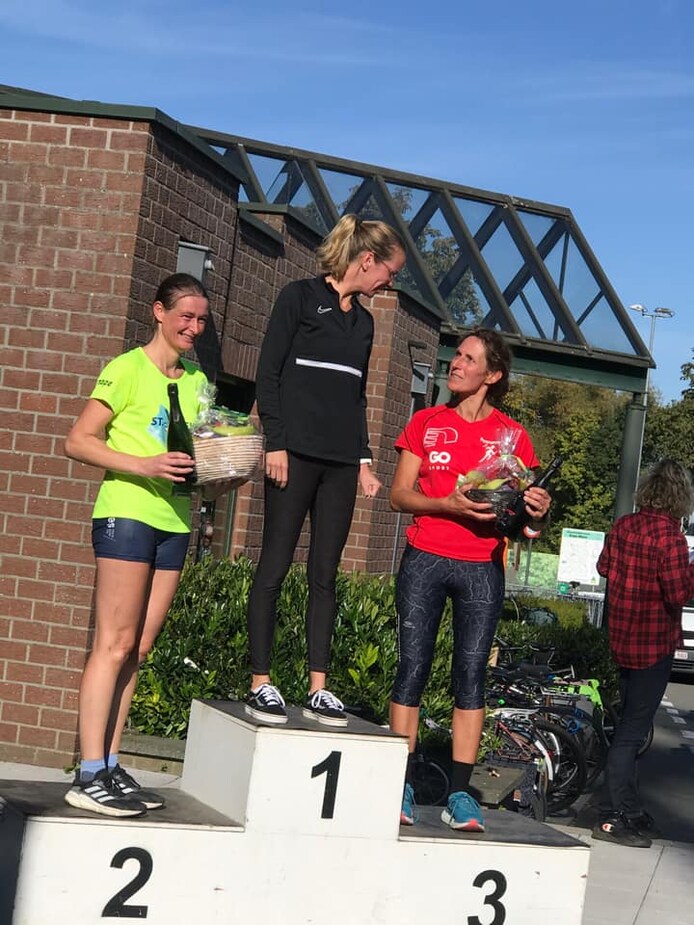 Eerste halve marathon werd sportief en gezellig volksfeest met meer dan ...