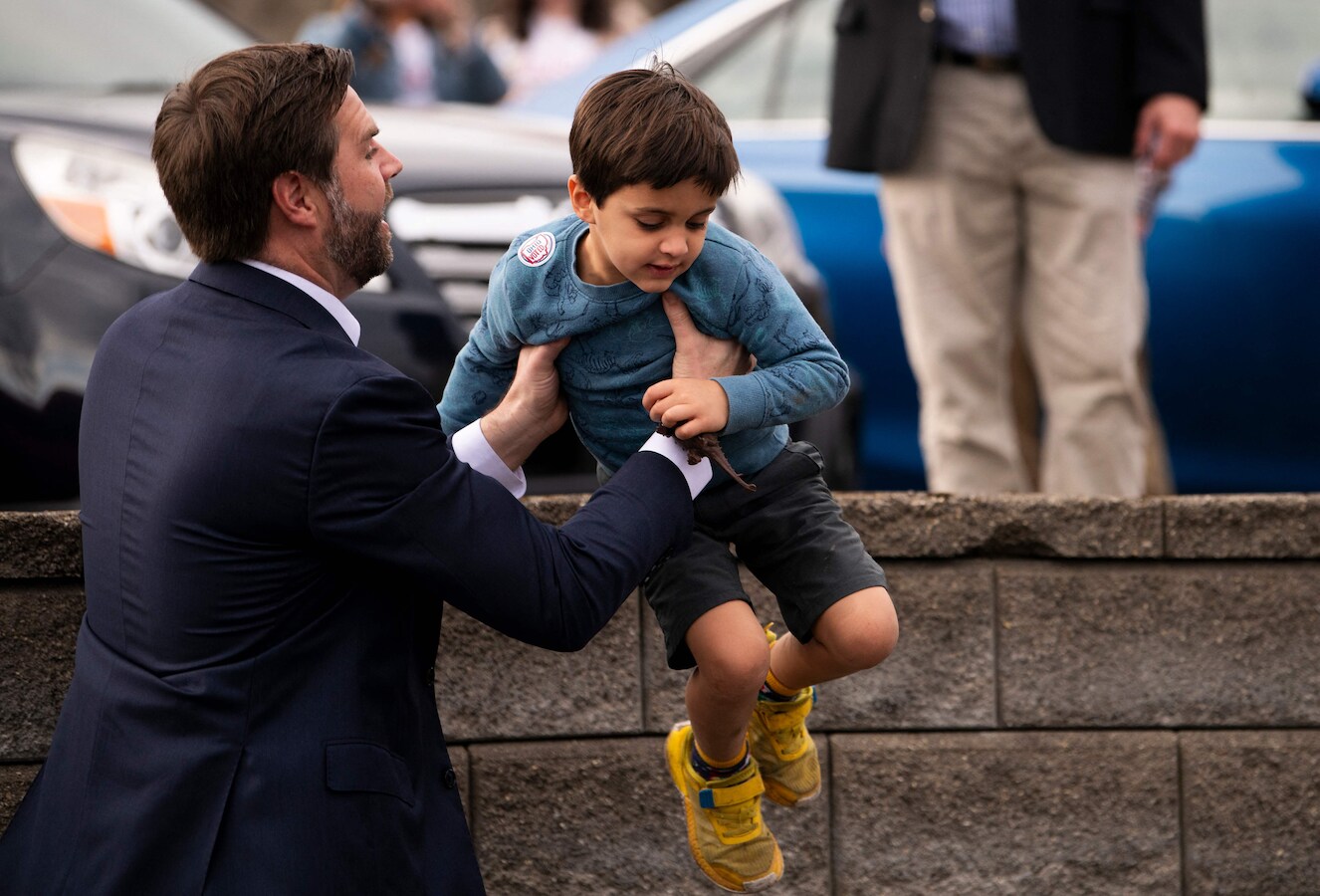 Maakt Usha Vance straks de sprong naar first lady? | Foto | hln.be