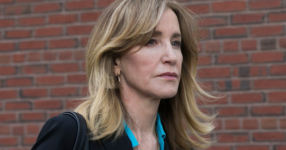‘Desperate Housewives’-actrice Felicity Huffman reageert voor het eerst ...
