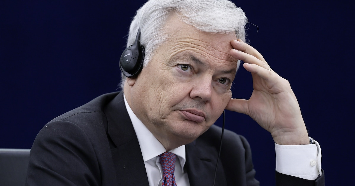 Reynders krijgt twee pensioenen en verdient zo 12.629 euro bruto per ...