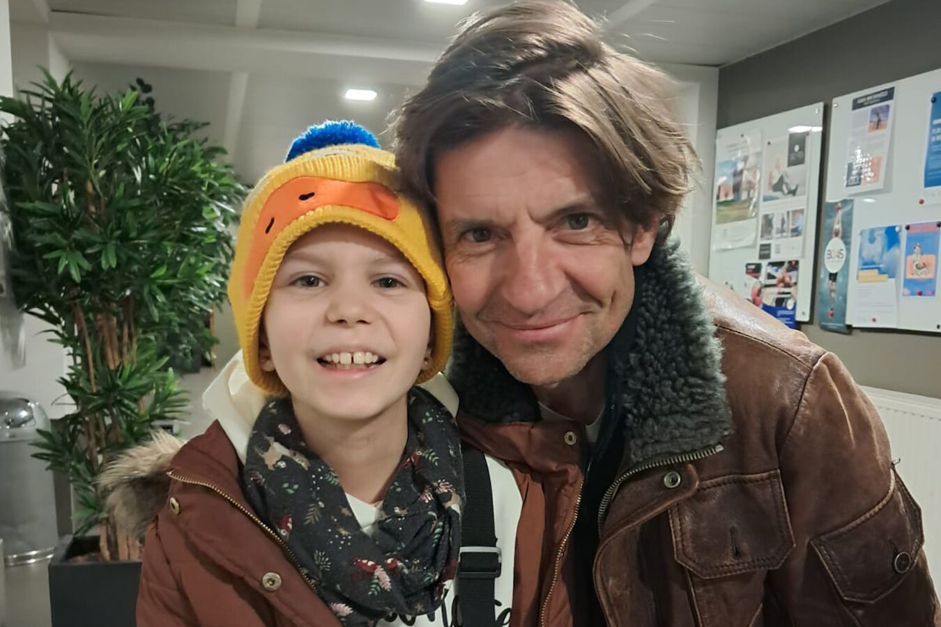 Lopen, fietsen, zwemmen: Rune (11) moet alles opnieuw leren, voor de ...