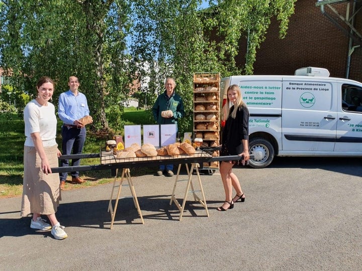 AB InBev, Delhaize en La Lorraine Bakery Group lanceren brood op basis ...