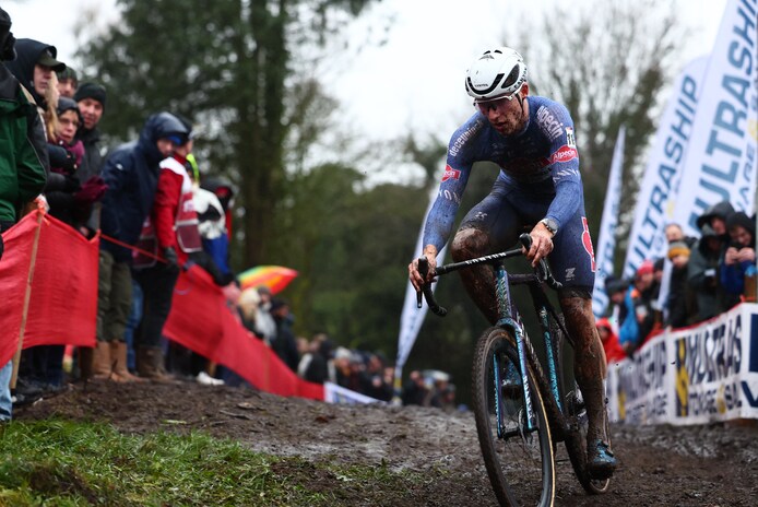 “Benieuwd hoe dicht ik Mathieu met deze vorm kan benaderen”: Niels ...