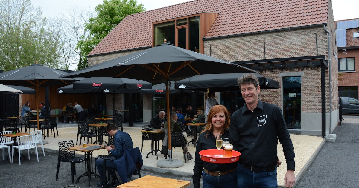 Schepen Kris Smet (53) tapt zijn eerste pinten bij Polder Noord: “Naam ...