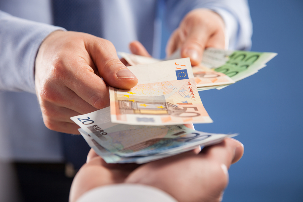 Ontslag genomen: wat met je eindejaarspremie? | Mijn Geld | HLN.be