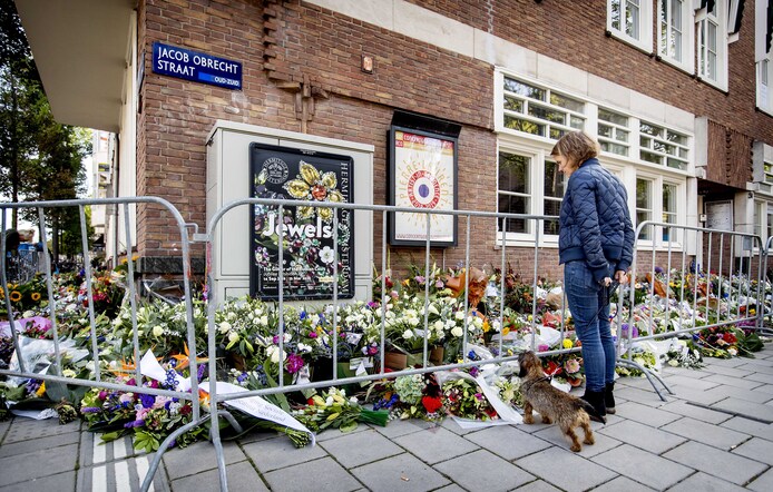 Drugsbaron Ridouan Taghi gaat zichzelf verdedigen na stoppen van zijn advocaat Inez Weski: “Een ...