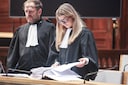 Advocaten Bart (55) en Maud (27) Vosters na eerste gezamenlijke ...