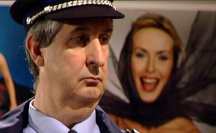 Toen hij door kanker zijn typische stem verloor, nam Chris ‘Kabouter Lui’ Cauwenberghs (78 ...