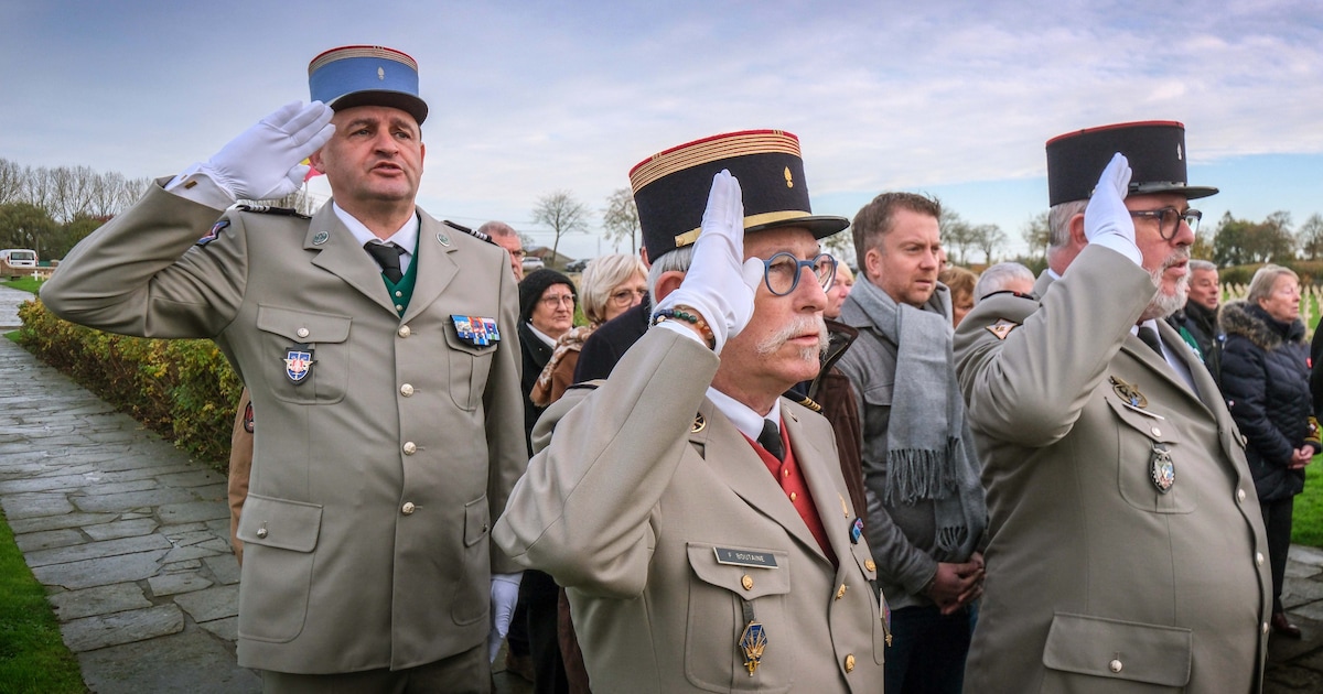 IN BEELD. Wapenstilstand start met herdenking op Franse begraafplaats ...