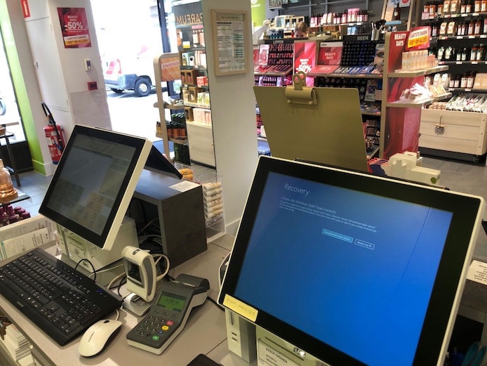 Ook computerproblemen in Brugse winkels door wereldwijde storing ...