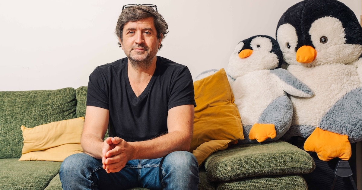 Tom Helsen opvallend eerlijk na bijzonder moeilijk jaar: “Nul radio ...