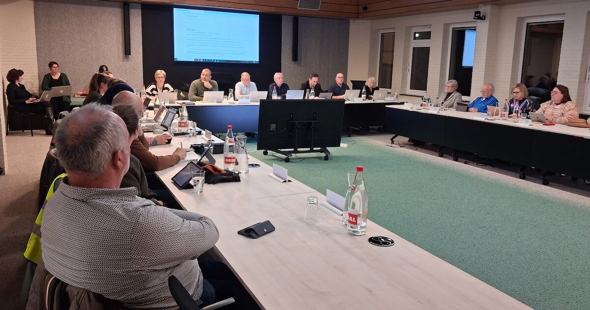 Nieuwe districtsraad wordt op 6 januari officieel geïnstalleerd ...