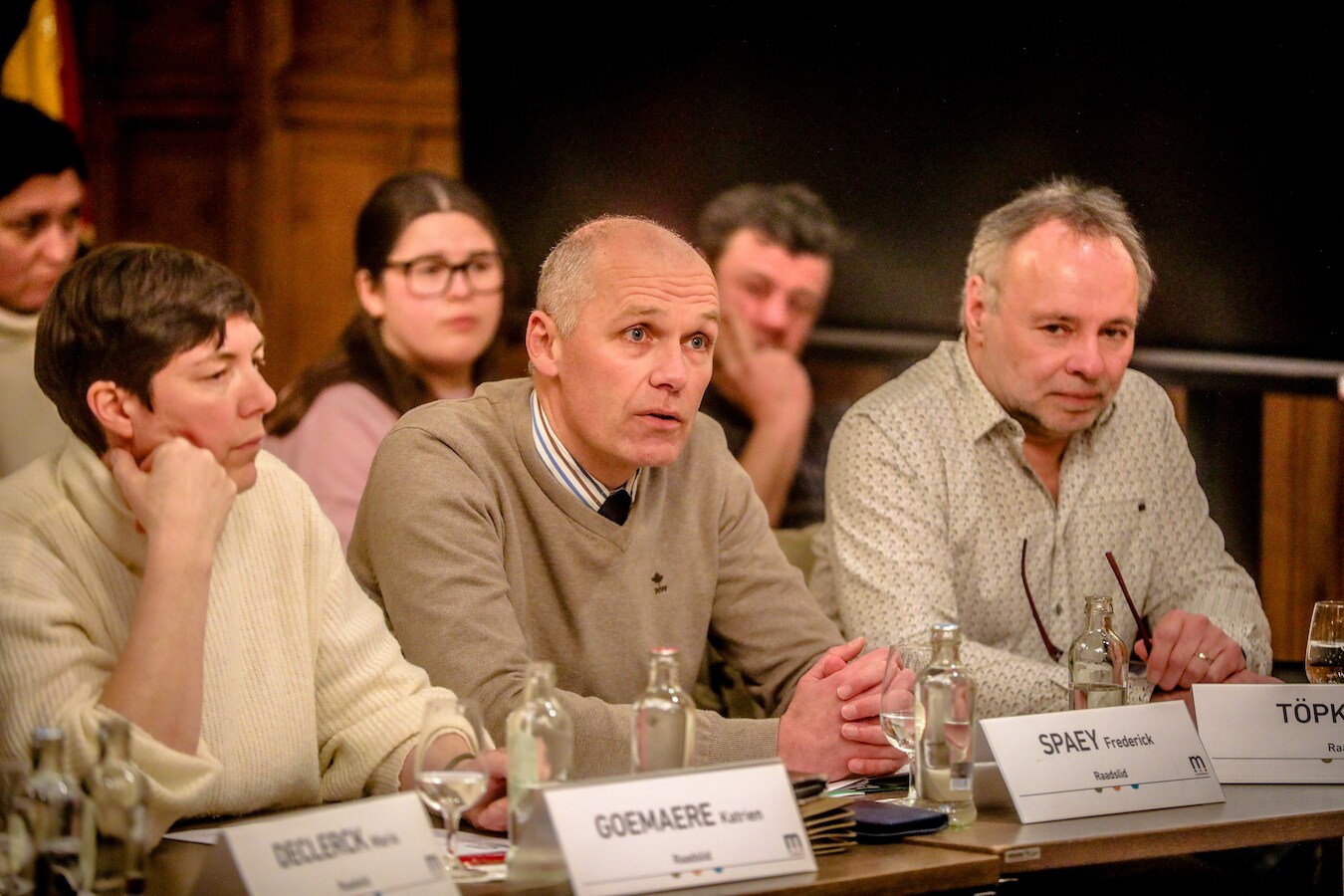 Elf zetels, harde oppositie en nu plots een sleutelpositie: waarom ...