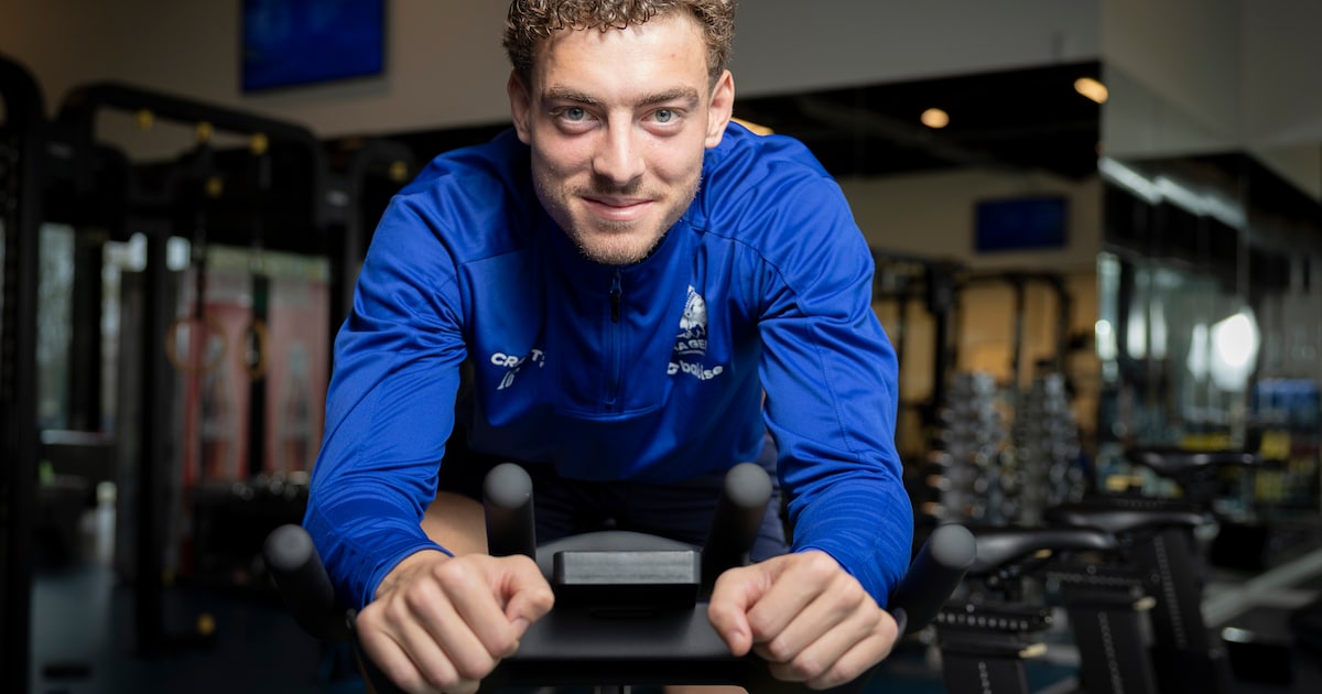 Mathias Delorge, de voetbalromanticus van AA Gent die meer klootzakje ...