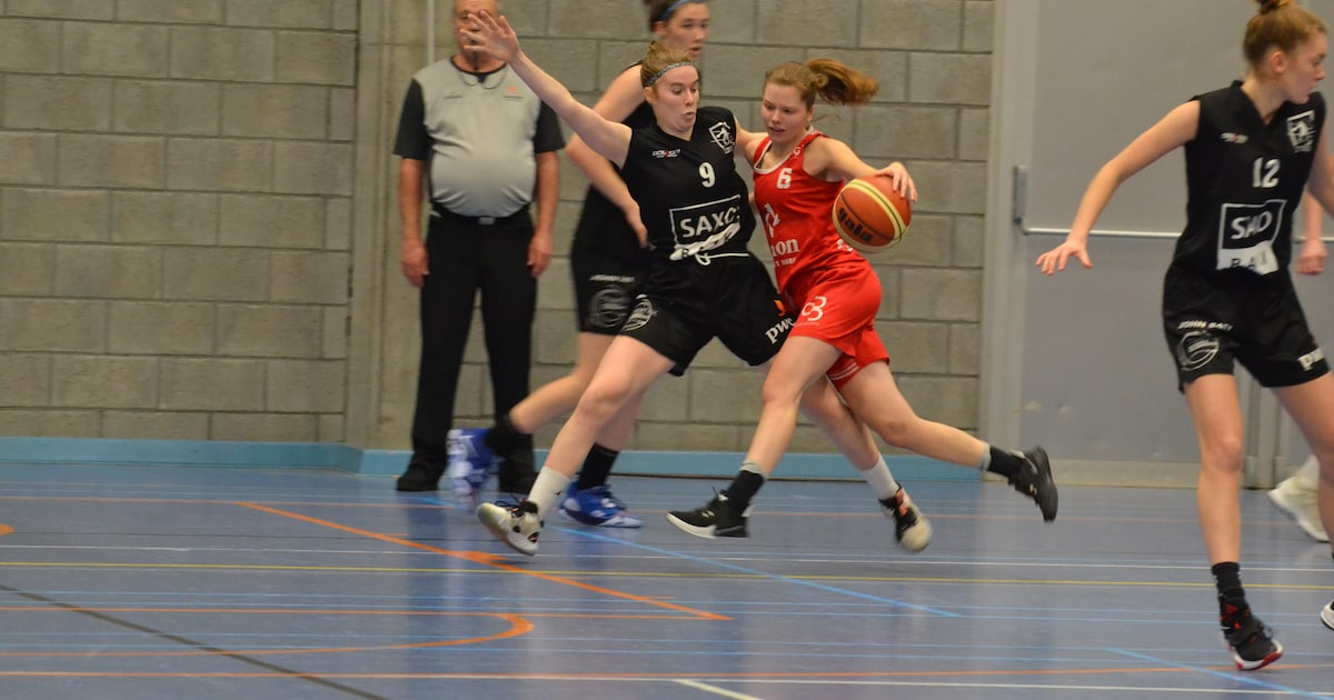 Nils Strumane met LDP Donza op bezoek bij ex-club Kortrijk: “Defensief ...