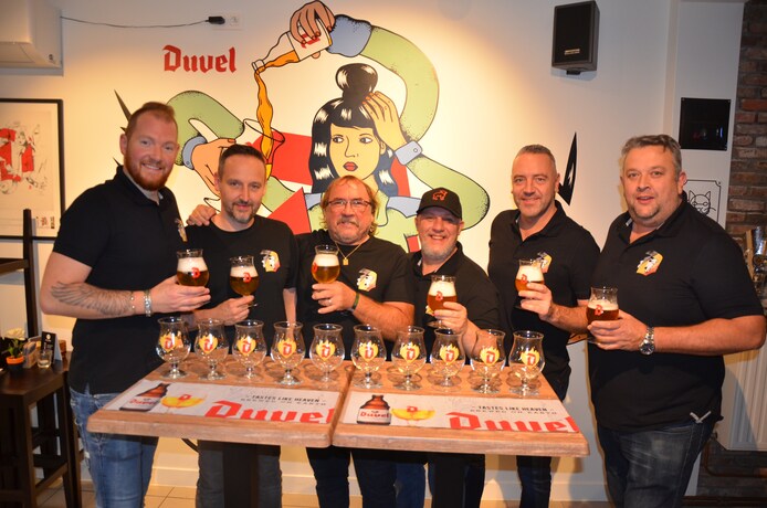 Duvelclub ’t Lammeken veilt tien unieke Duvelglazen voor Warmste Week ...