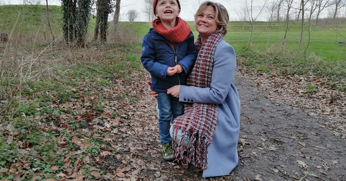 Lies (40) is terminaal, maar blijft voltijds werken: “Ik wil mijn ...