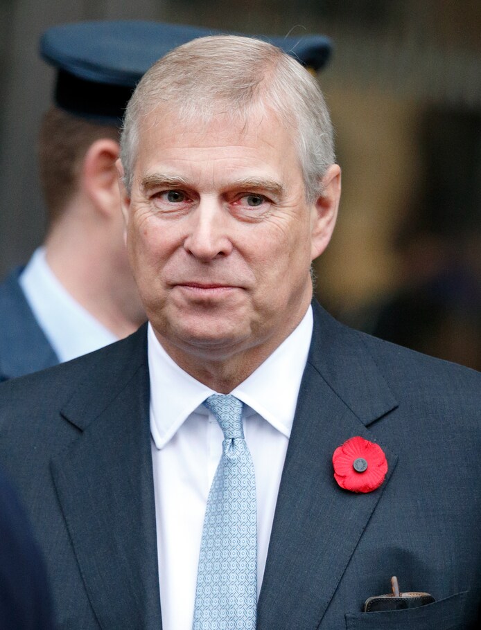 Nu Charles en Kate afwezig zijn: prins Andrew is van plan om de show te ...