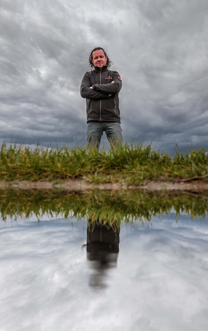 MIJN DORP. Herdenkingskunstenaar Jan Fieuw (47) over zijn Langemark ...