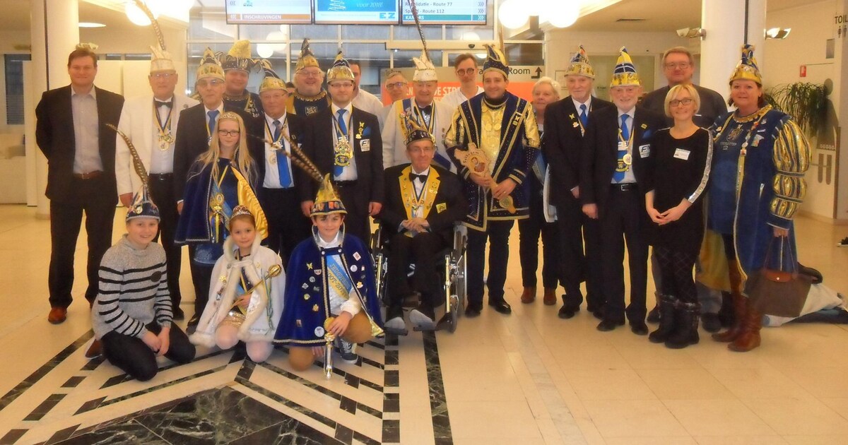 Feestcomité bezoekt rusthuis Egmont en AZ Sint-Elisabeth | Zottegem ...