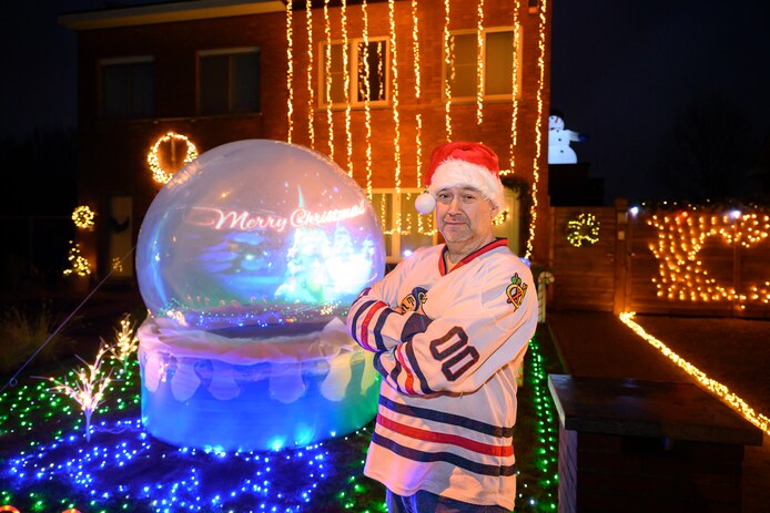 KIJK. Zelfgemaakte sneeuwbol van Steve (47) raakt bekend tot in Amerika ...