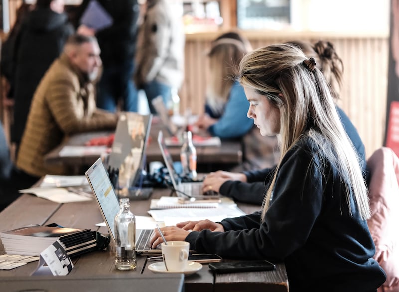 Op zoek naar werk? Stad Lier en VDAB organiseren jobbeurs op 5 maart in ...