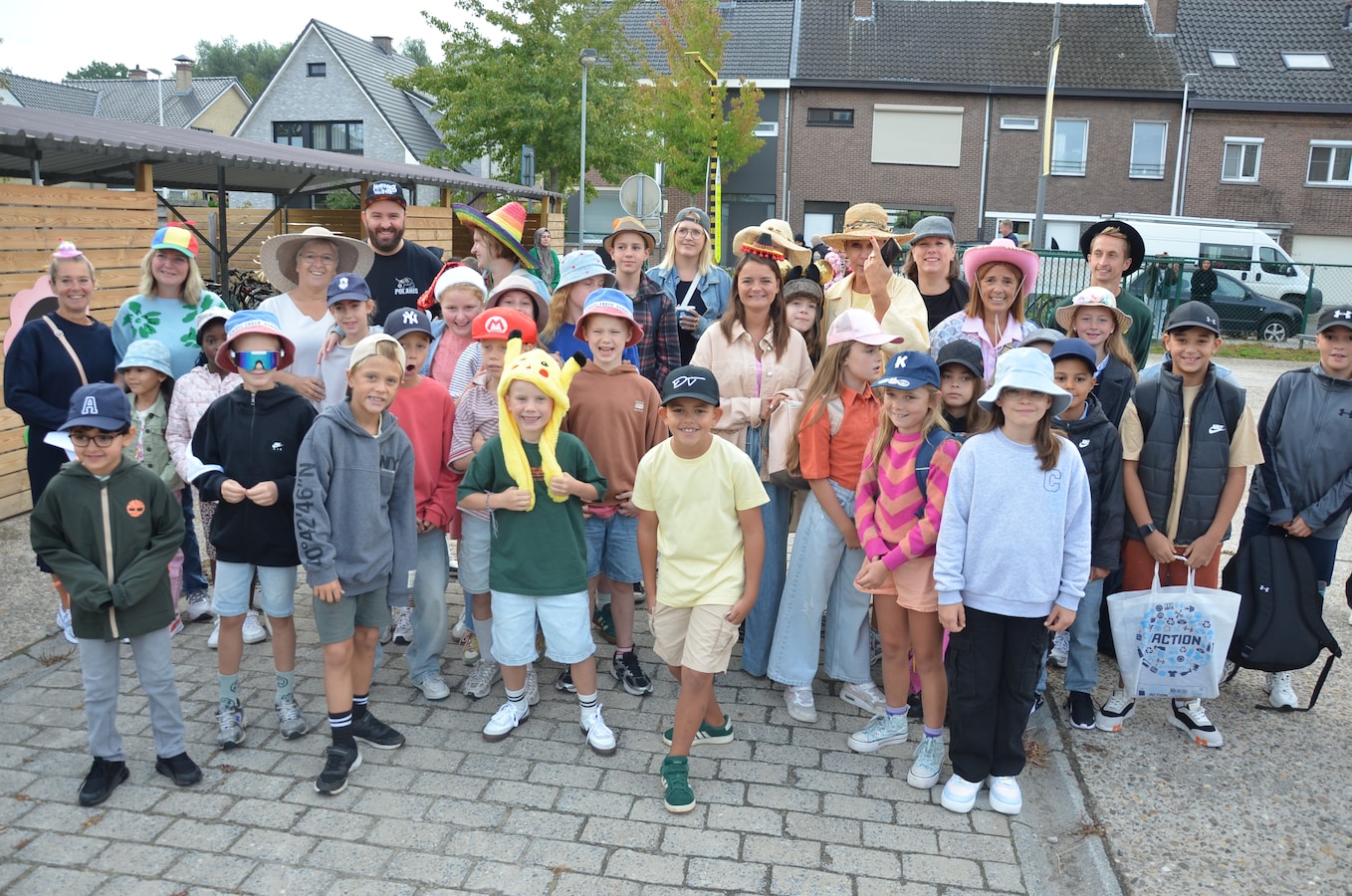 IN BEELD. De Springplank start nieuwe schooljaar met hoedjesparade ...