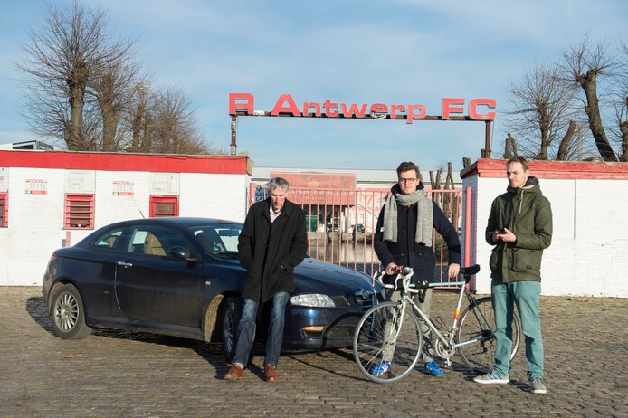 Wie is het snelst: auto, fiets of tram? | Deurne | hln.be