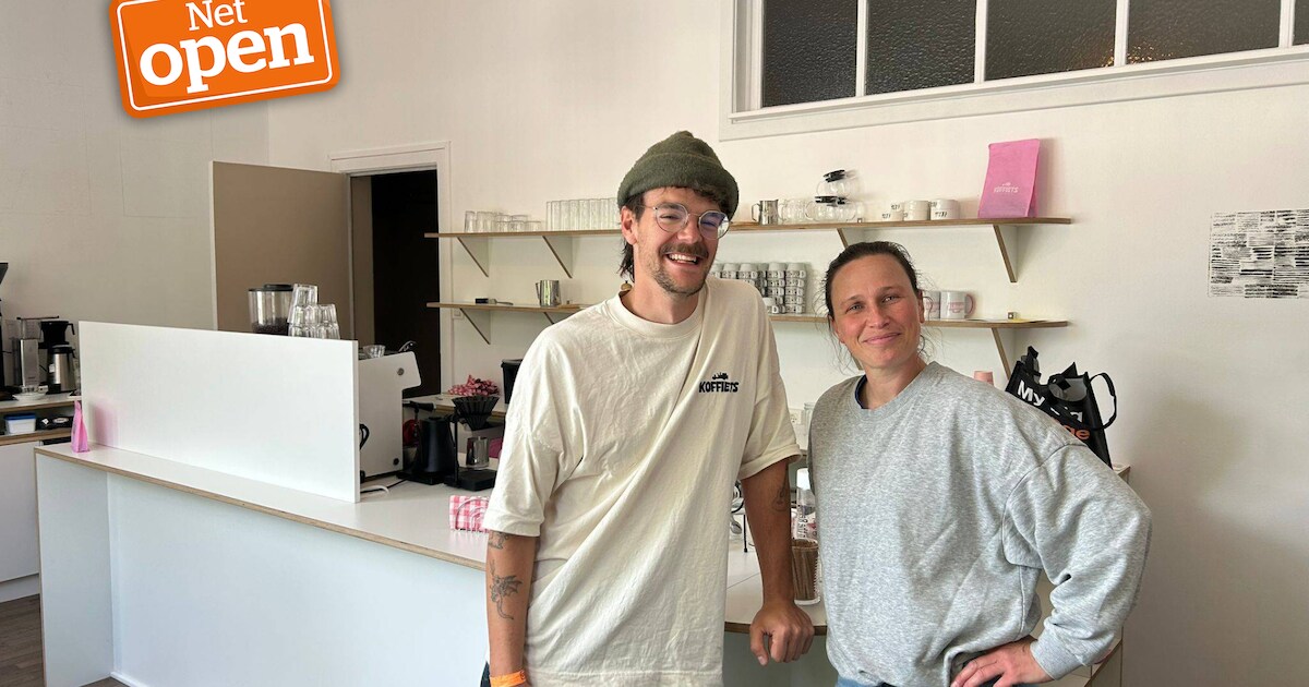 NET OPEN. Steven (29) van de ‘koffiebakfiets’ heeft nu ook vaste stek ...