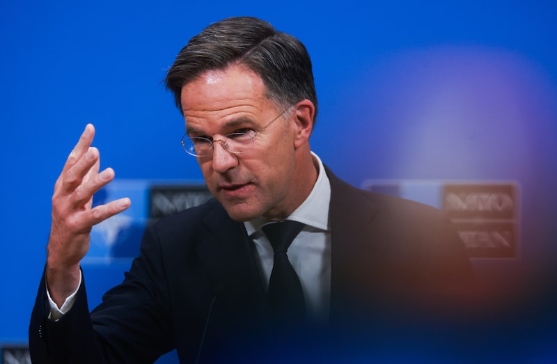 Rutte ontkent spanningen binnen NAVO over neerhalen Russische gevechtsvliegtuigen: “Enkel na een ...