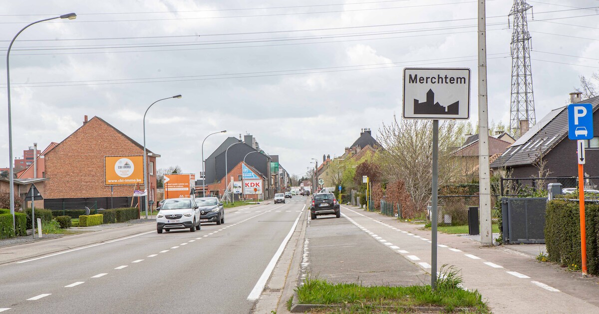 Parkeerplaatsen Wolvertemseteenweg verdwijnen door heraanleg fiets- en ...