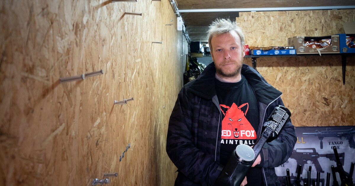 Dieven stelen twaalf wapens bij Red-Fox paintball | Regio | HLN.be