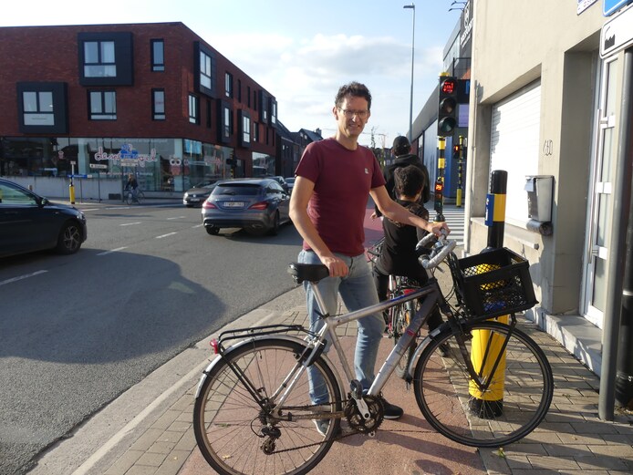 Fietsersbond Deinze hekelt lange wachttijden aan vernieuwd Driespoort ...